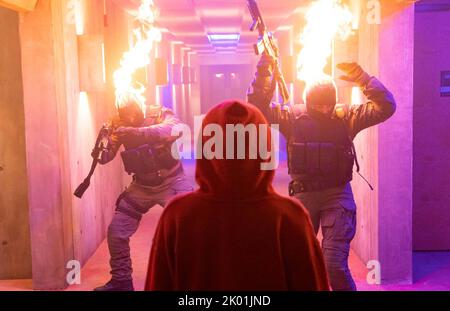 FIRESTARTER (2022) RYAN KIERA ARMSTRONG KEITH THOMAS (DIR) UNIVERSAL ...