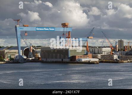 German submarines in the naval harbor base Wilhelmshaven, 1917 Stock ...