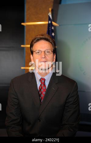 HUD Chief Financial Officer Doug Criscitello in HUD studio: YouTube ...