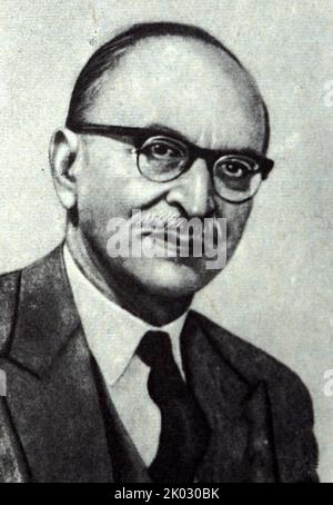 Dennis Gabor (1900 - 1979) was a Hungarian-British electrical engineer ...