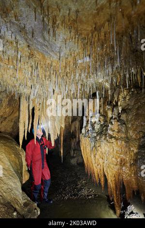 Dripstone cave, Grotte du Château de la Roche Stock Photo - Alamy