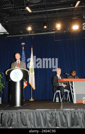 Choice Neighboorhoods Program Stakeholder Meeting, with Secretary Shaun ...