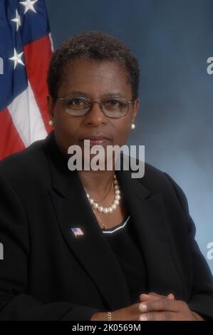 Official portrait of Sandra Henriquez , Assistant Secretary for Public ...
