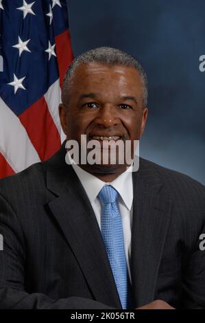 Official portrait of Deputy Secretary Ron Sims Stock Photo - Alamy