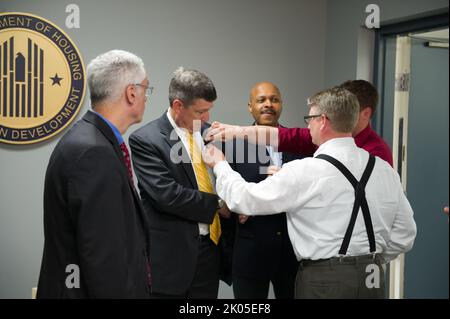 Twitter Town Hall event at HUD headquarters, with Deputy Secretary ...