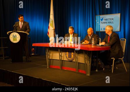 Twitter Town Hall event at HUD headquarters, with Deputy Secretary ...