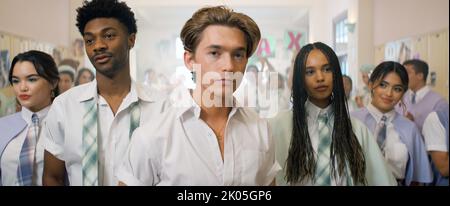 PARIS BERELC, ALISHA BOE and MAIA REFICCO in DO REVENGE (2022 ...
