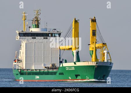General Cargo Ship Cellus Stock Photo - Alamy