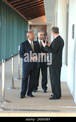 Visit of Secretary Alphonso Jackson and aides to New Orleans and Baton ...
