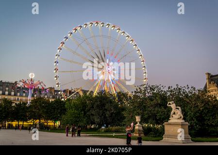 Grande Roue De Paris, Big Wheel, a Ferris wheel in Jardin des Tuileries ...