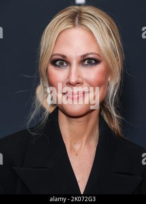 Desi Lydic arrives on the red carpet at the 2013 MTV Video Music Awards ...