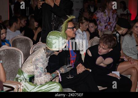 Sarah Settgast und Tochter Greta,Rolf Scheider und Felix Nieder bei der ...