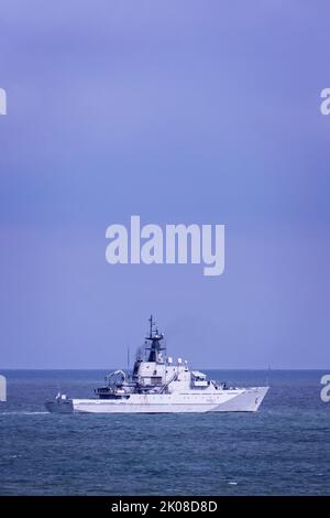 Coastal patrol boat HMS Mersey P283 Stock Photo - Alamy