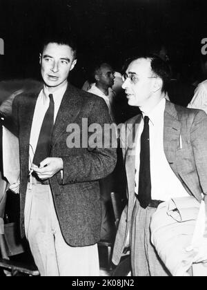 Manhattan Project Physicists Stock Photo - Alamy