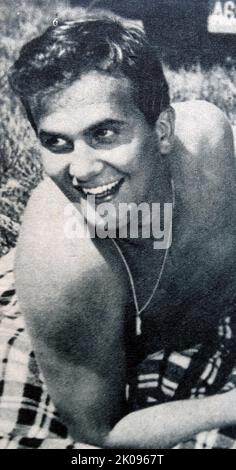 Pat Boone. Patrick Charles Eugene Boone (born June 1, 1934) is an American singer, composer ...