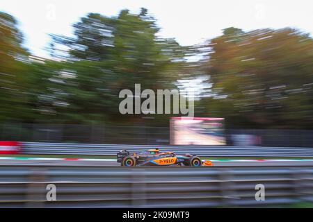 Daniel Ricciardo (AUS) McLaren MCL36. 11.09.2022. Formula 1 World ...
