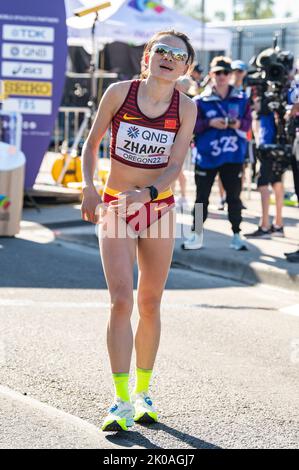 Deshun Zhang of China competing in the women’s marathon on day 8 of the ...