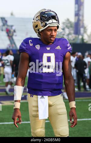 September 10, 2022: Washington Huskies quarterback Michael Penix Jr. (9 ...