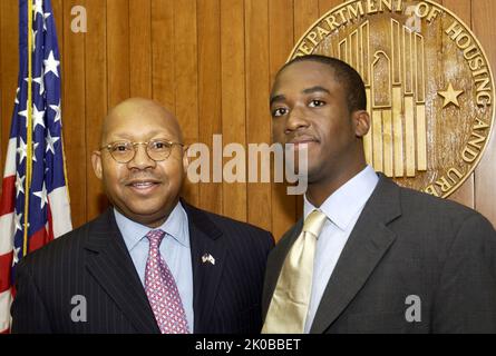 Secretary Alphonso Jackson with Kyle Mosley - Secretary Alphonso ...