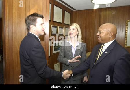 Secretary Alphonso Jackson with Kelly Spearman and Matt Cushman ...