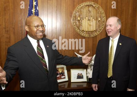 Secretary Alphonso Jackson with Patrick Pujda. Secretary Alphonso ...