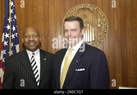 Secretary Alphonso Jackson with New Field Office Directors. Secretary ...