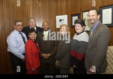 Acting Secretary Alphonso Jackson with Jeff Eubank. Acting Secretary ...