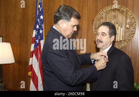 Secretary Mel Martinez with Frank Vaccarella. Secretary Mel Martinez ...