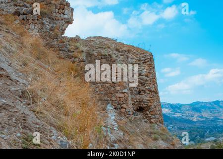 Tavush Fortress or Tslik Amram Fortress Stock Photo - Alamy