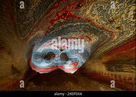 Amazing colorful patterns on walls of sylvinite salt quarry Stock Photo ...