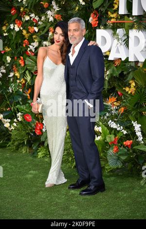 George Clooney e Amal Clooney red carpet Venice 2024 premiere Wolfs ...