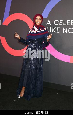 Harper`s BAZAAR Global ICONS Portfolio And Bloomingdale`s 150th ...