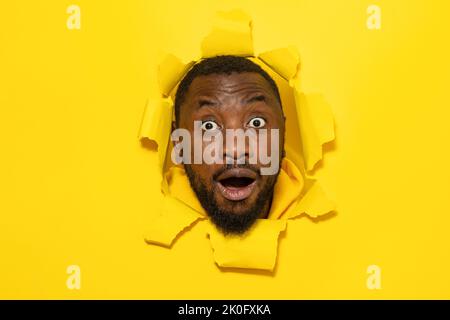 Shocked surprised emotive african-american female student drop jaw ...