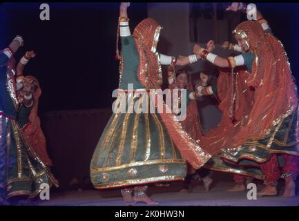 Ghoomar Dance, Rajasthan, India Stock Photo - Alamy