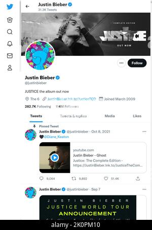 Twitter page (Sept 2022) of Justin Timberlake Stock Photo - Alamy