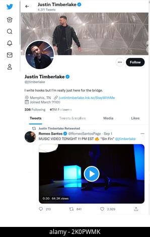 Twitter page (Sept 2022) of Justin Bieber Stock Photo - Alamy