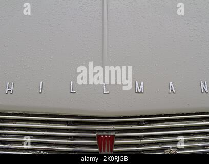 Vintage Hillman Car Bonnet, Radiator and Badge Stock Photo - Alamy