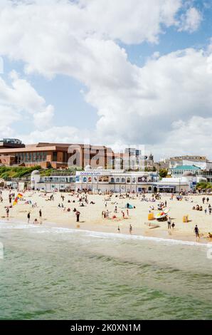 Bournemouth beach with Bournemouth Aquarium and The Bournemouth ...