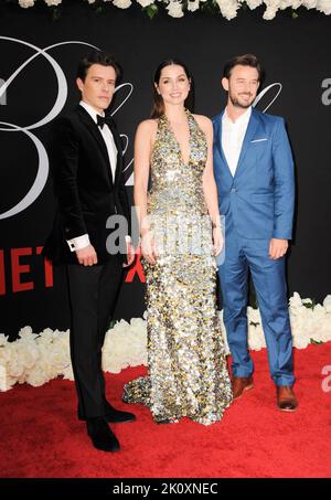 Xavier Samuel, Ana de Armas and Evan Williams arrive at the premiere of ...