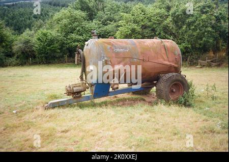 Farm water tanker, High Bickington,Devon,England,United Kingdom Stock ...