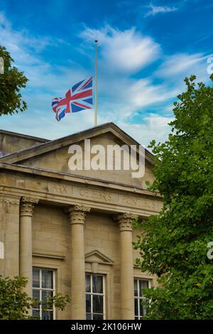 Union Flag Flying at Harrogate Borough Council Offices in Crescenet ...