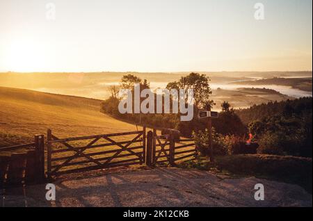 Sunrise over the Taw Valley photographed from High Bickington, North ...