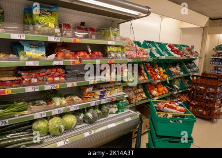 A view of Iceland supermarket isles at the cromer store Stock Photo - Alamy