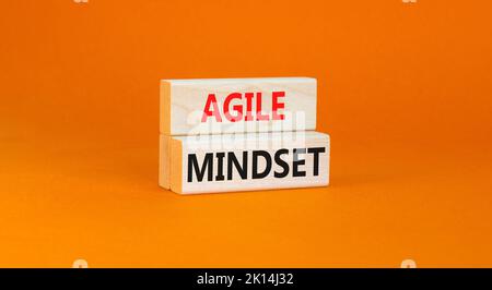 Agile mindset symbol. Concept words Agile mindset on wooden blocks ...