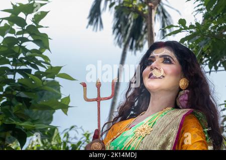 Concept Agomoni,mahalaya shoot-Forms of Parvati with traditional dress ...
