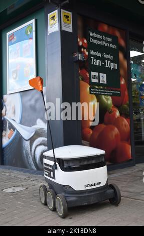 Starship delivery robots outside Budgens in Milton Keynes Stock Photo ...