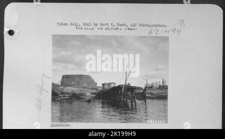Bomb Damaged Oil Refinery, Hamburg, Germany Stock Photo - Alamy