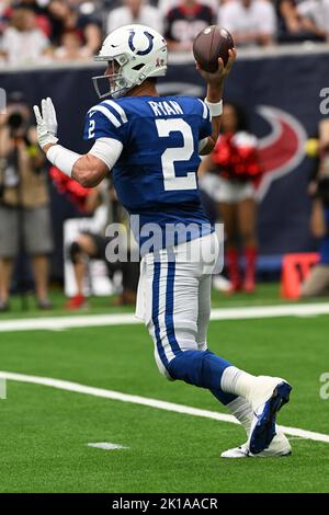 Indianapolis Colts quarterback Matt Ryan (2) plays against the Las ...