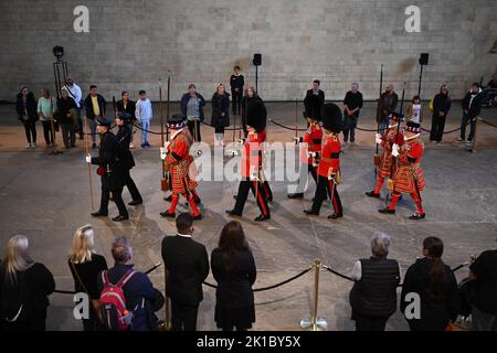 The guard changes at the coffin of Queen Elizabeth II, lying in state ...