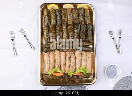 Lebanese traditional Warak Enab food Stock Photo - Alamy